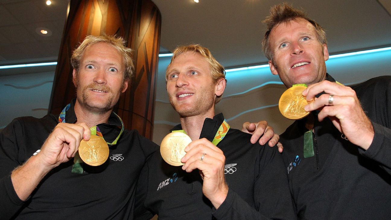 Two-time Olympic gold medalist Eric Murray retires from rowing - ESPN