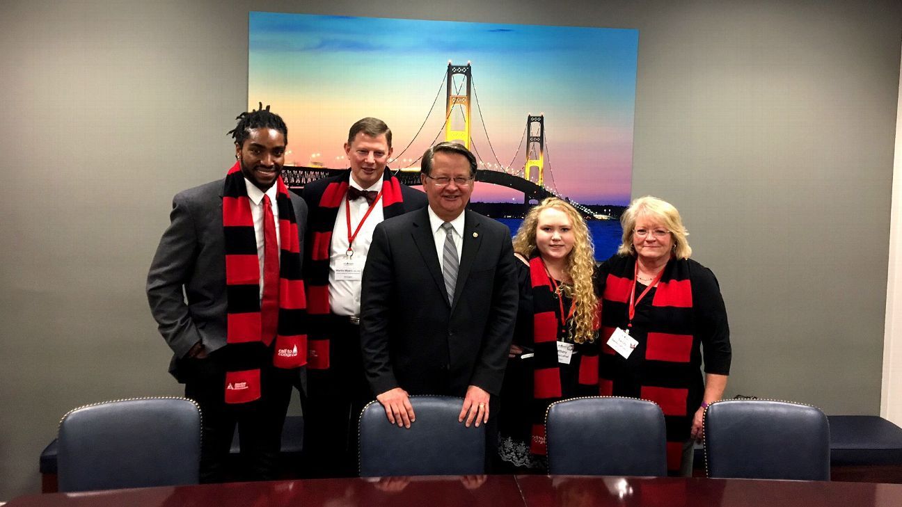 After family tragedy, Lions' Alex Carter fights for diabetes research ...