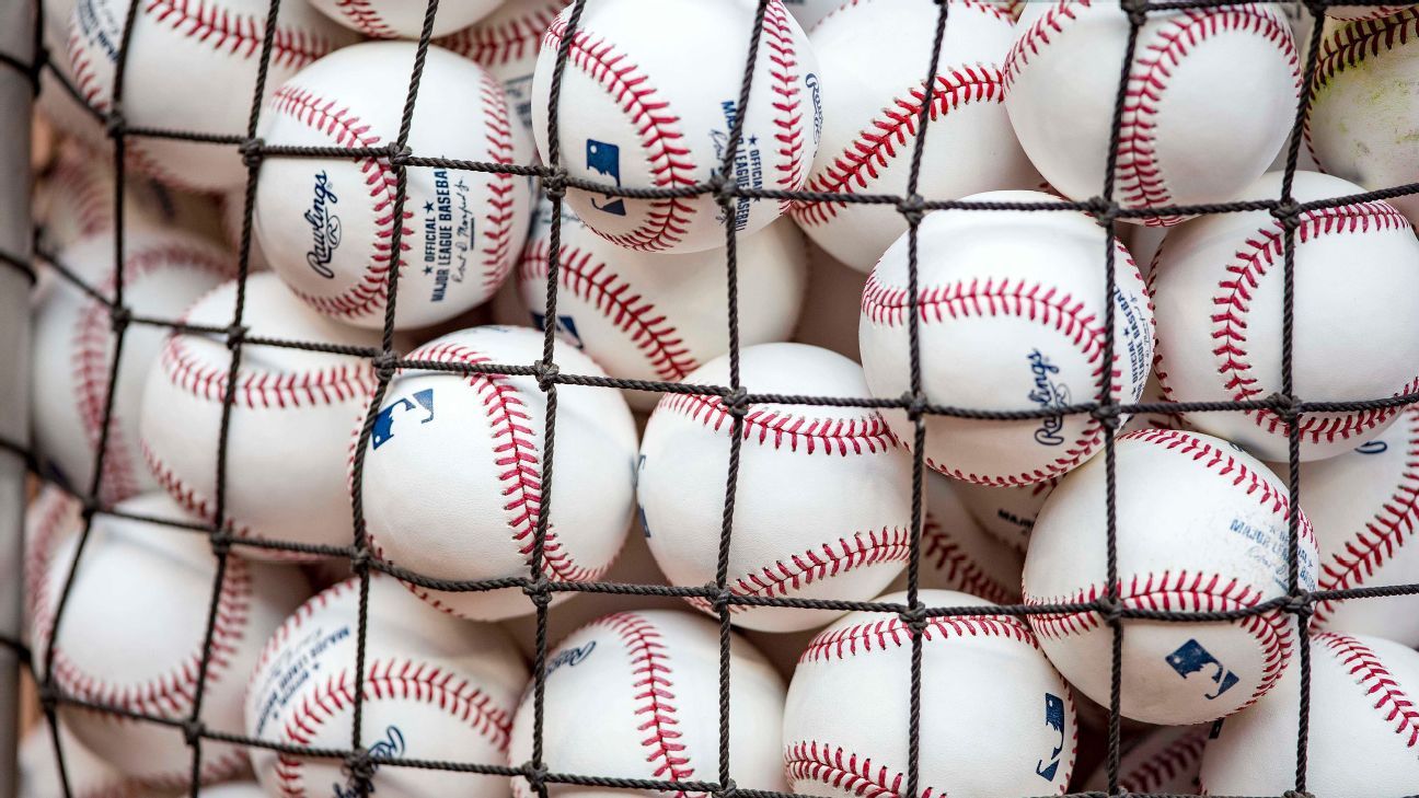 Report: Former player Steve Lyons faces domestic battery charge - ESPN