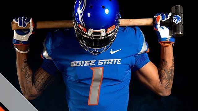 Boise State unveils new Nike Vapor Untouchable uniform - ESPN
