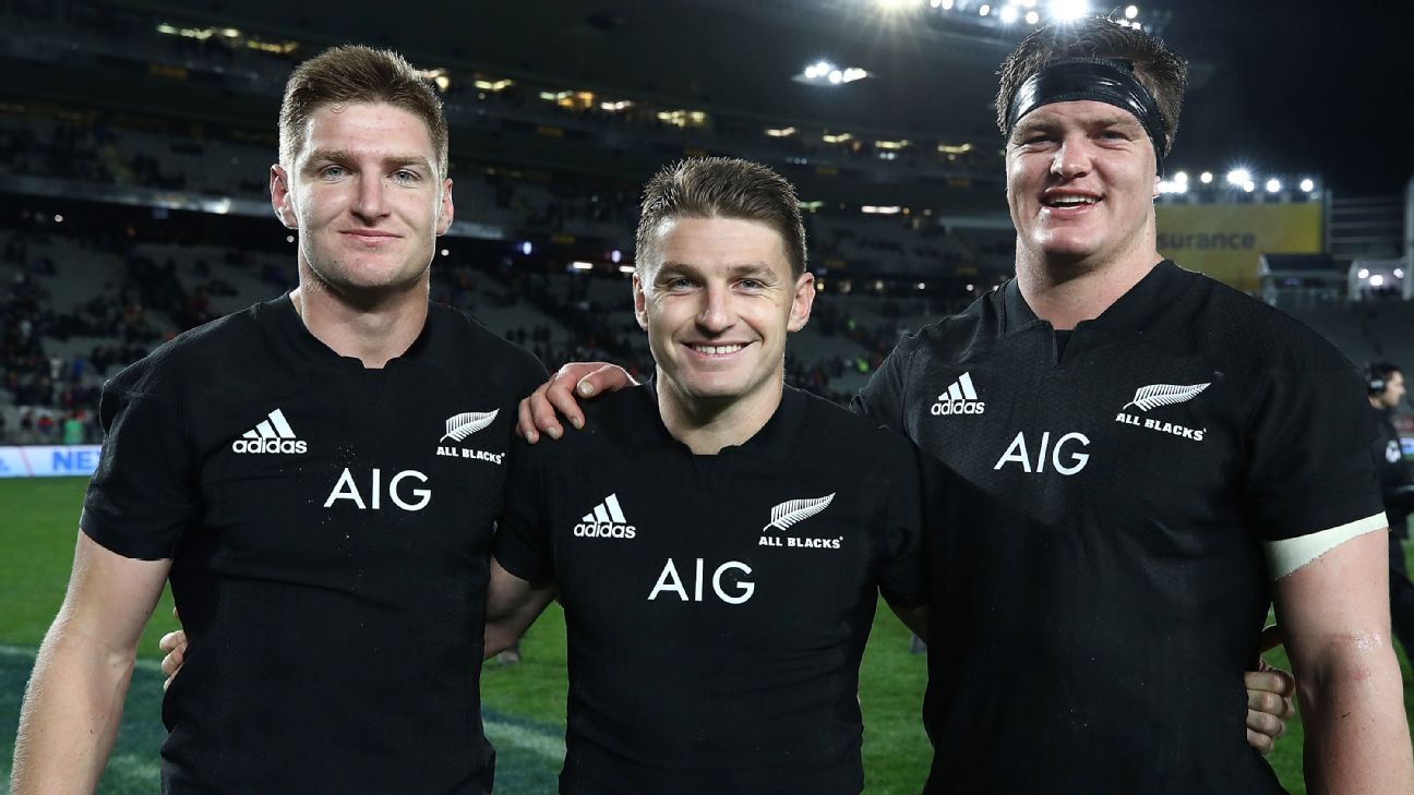 Barrett brothers named to start together, make All Blacks history - ESPN