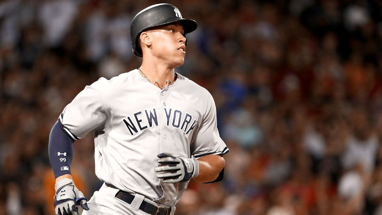 Aaron Judge plays catch with Mariners fan between innings - ESPN