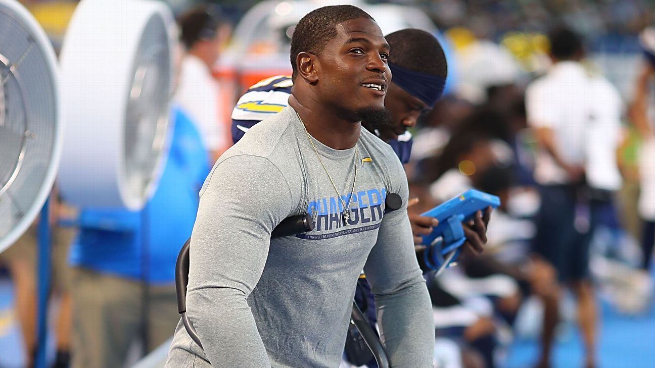 Los Angeles Chargers say Denzel Perryman likely out 2 months