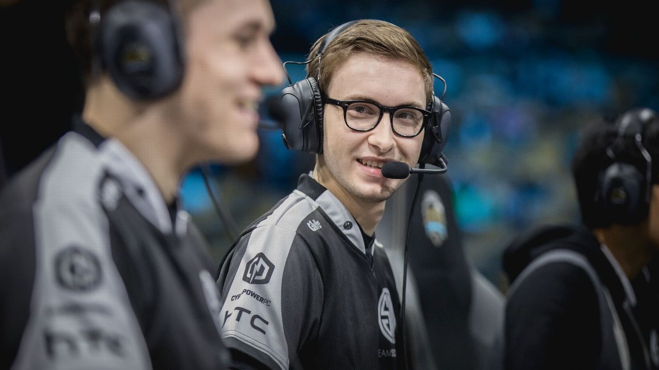 Legacy teams have historic opportunity at worlds - ESPN