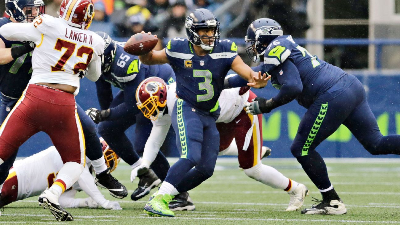 Seahawks allow late touchdown, miss chances in sloppy loss to ...