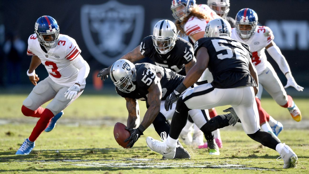 NaVorro Bowman is having a settling effect on Raiders defense - ESPN ...