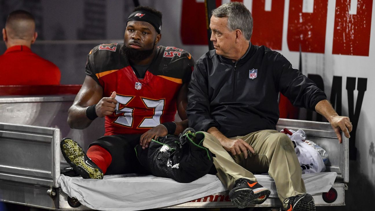 Adarius Glanton of Tampa Bay Buccaneers suffers broken left leg, has ...