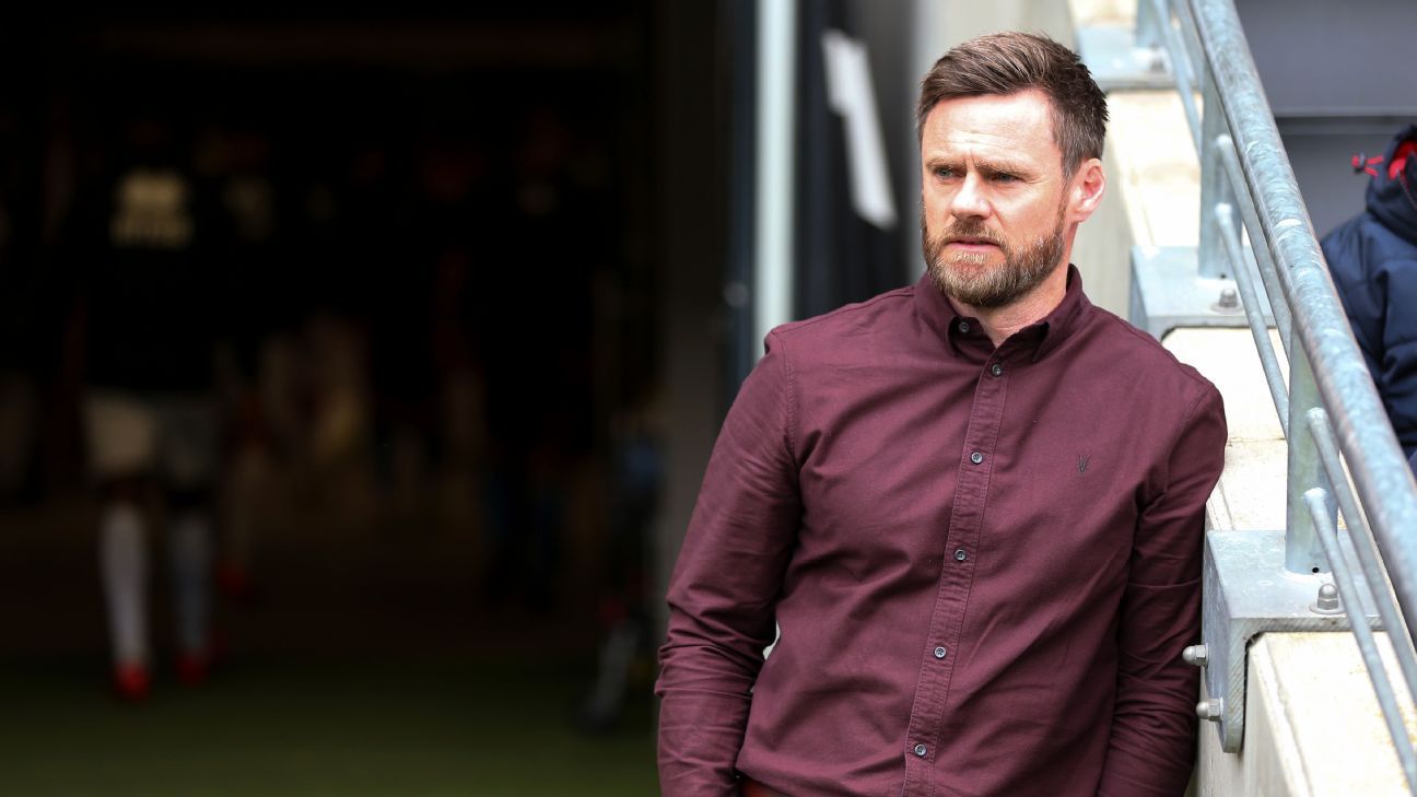 Manchester United legends' Salford City appoint Graham Alexander as ...