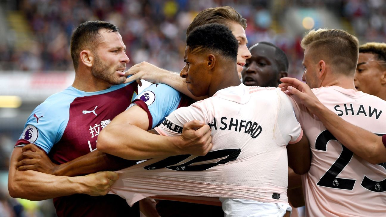 Manchester United boss Jose Mourinho calls Marcus Rashford naive for ...