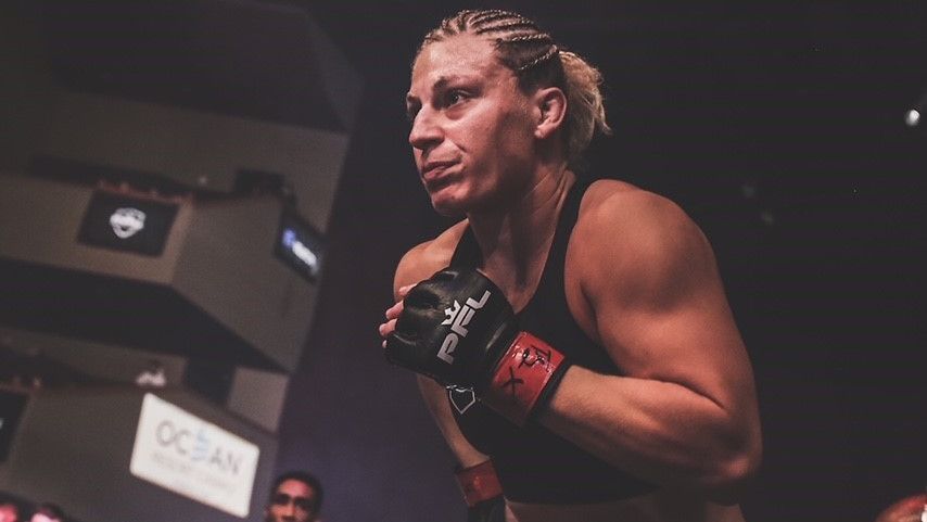 Kayla Harrison defeats Moriel Charneski by 1st-round TKO at PFL 11 - ESPN