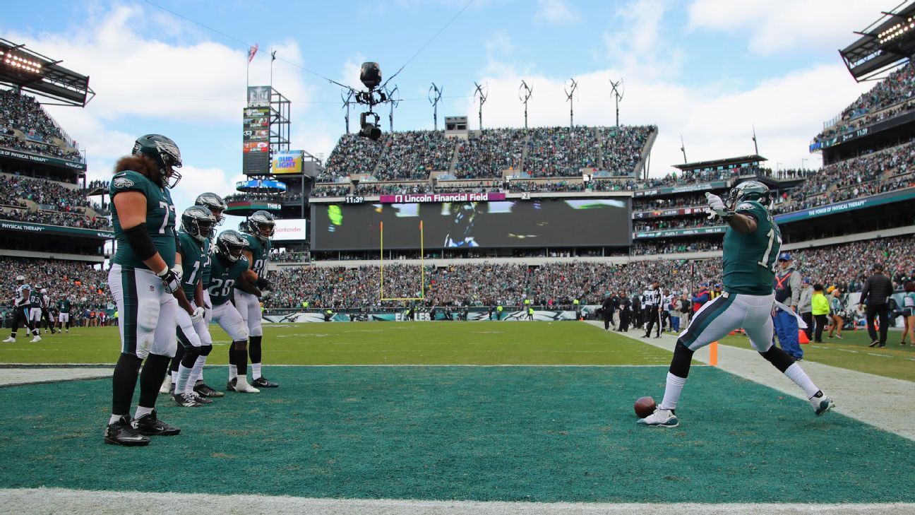 Philadelphia Eagles do soccer-centric celebration after scoring ...