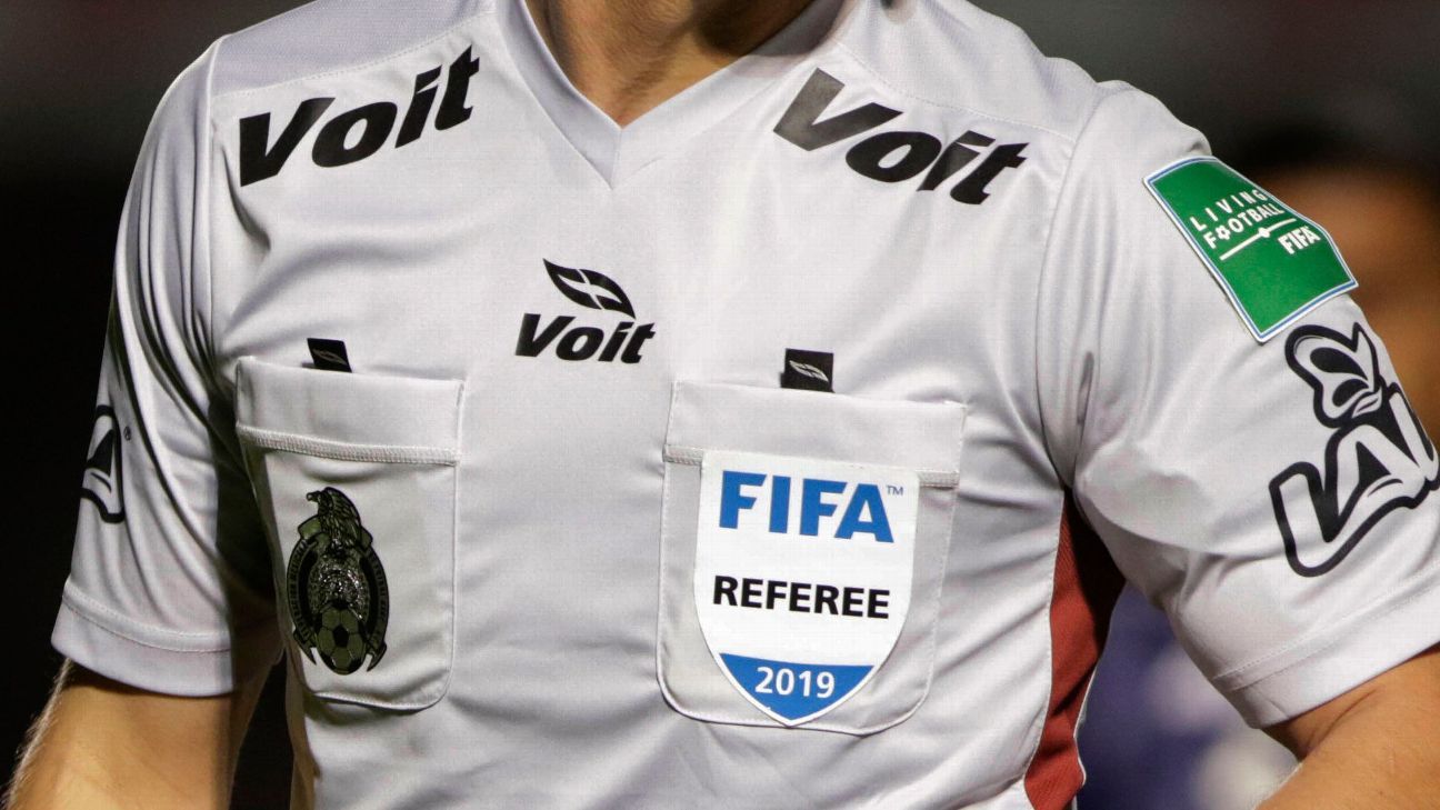 Fernando Hernández recurrió al VAR para anular gol de Tigres - ESPN