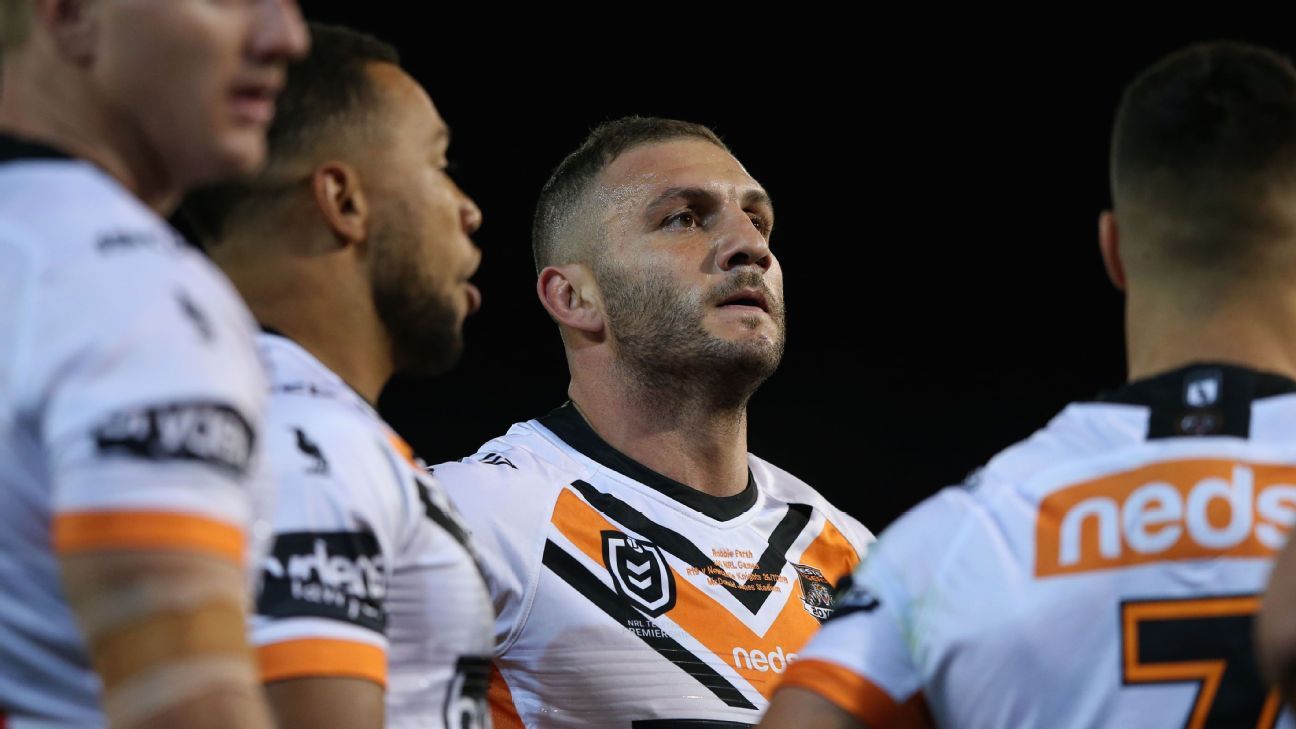 Wests NRL legend Robbie Farah set to retire - ESPN