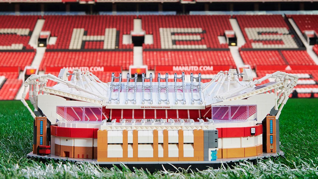 Old Trafford será el primer estadio de fútbol con una réplica de LEGO ...