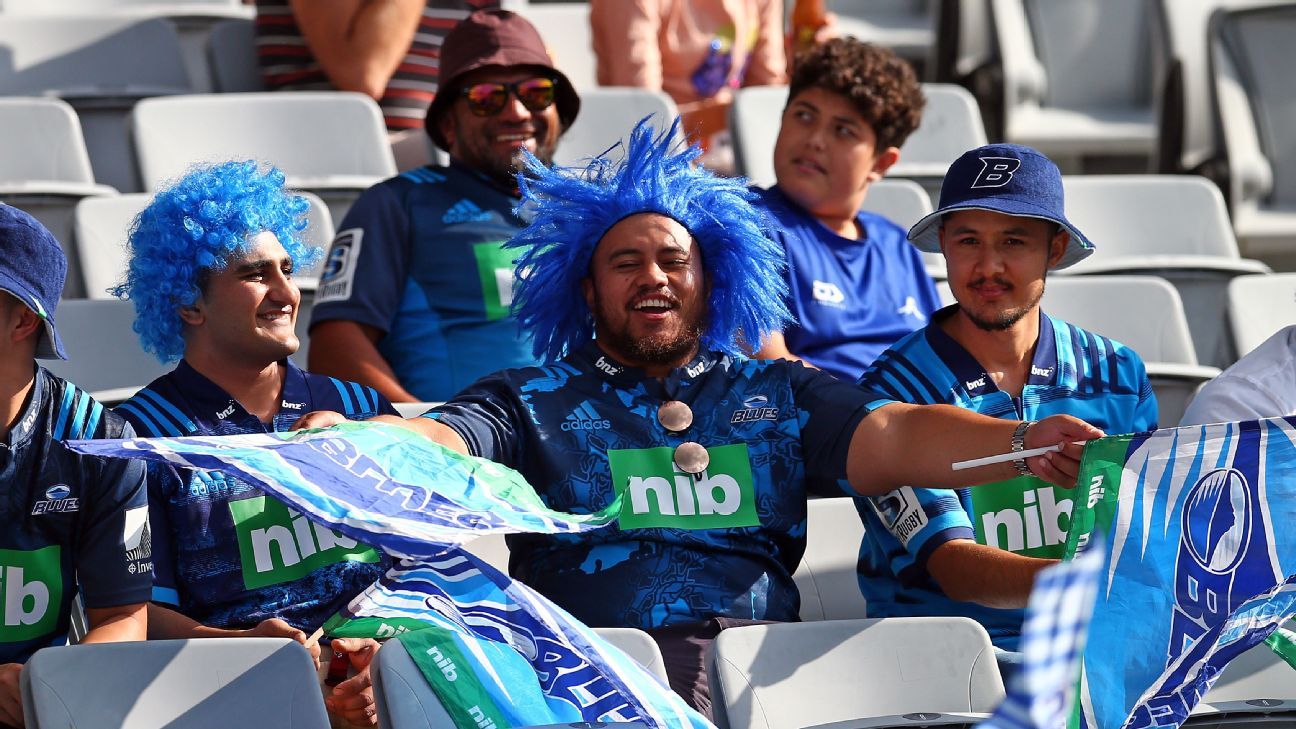 New Zealand lifts COVID-19 restrictions crowds free to attend Super ... New Zealand lifts COVID-19 restrictions crowds free to attend Super ...