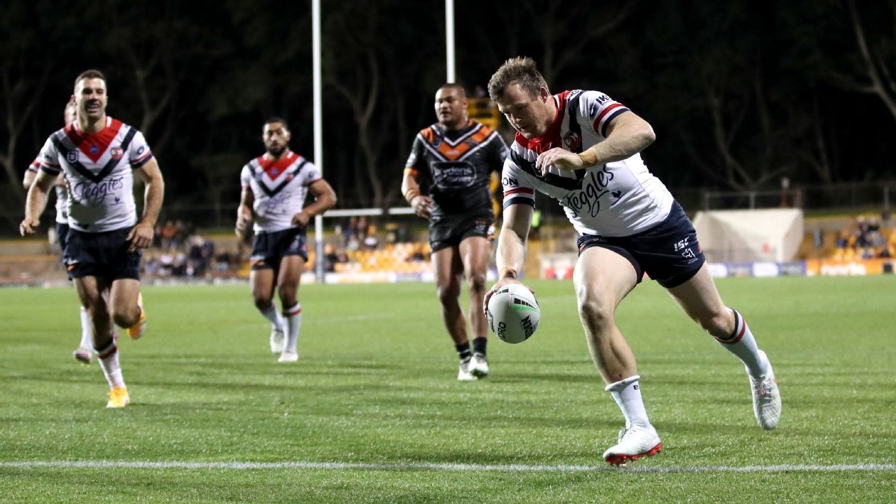 Morris twins closing in on Roosters extension as Robinson looks on in ...