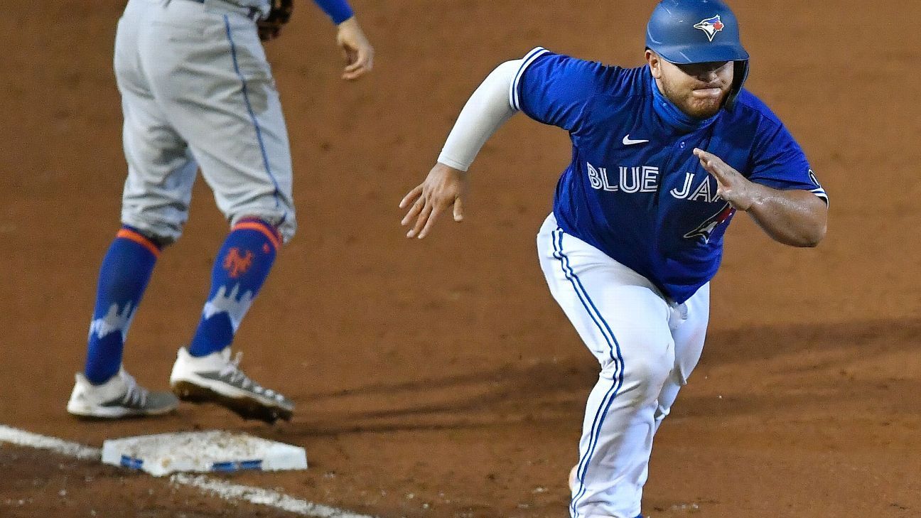 Alejandro Kirk debuta en Grandes Ligas y es el mexicano 136 en historia ...