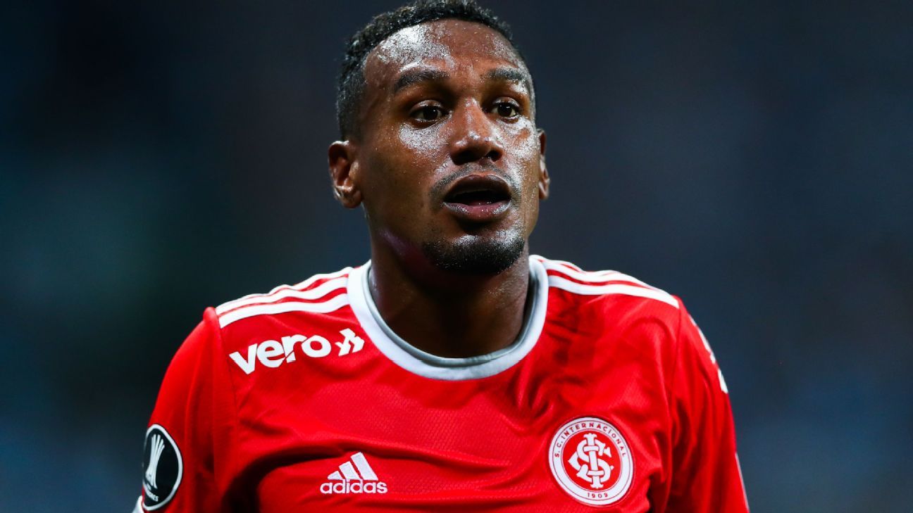 Resenha: Edenilson abre o jogo sobre procura do Atlético-MG e revela ...