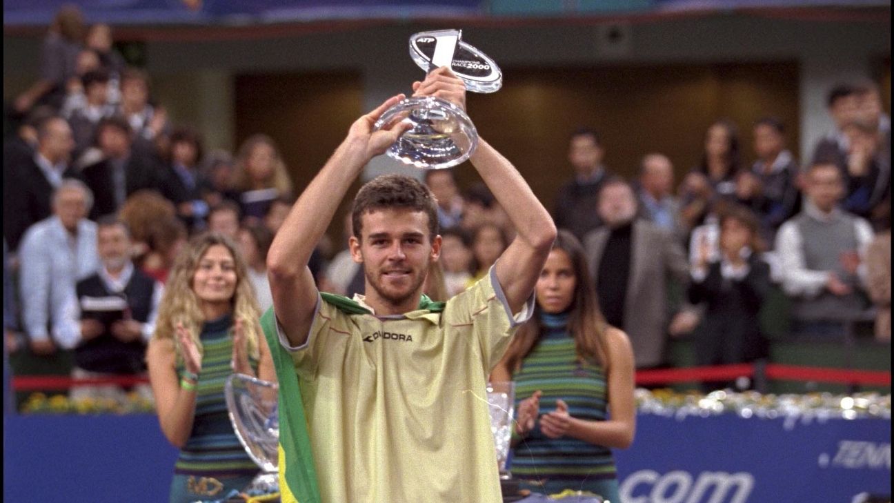 Guga Kuerten se tornou nº1 do mundo há 20 anos tendo superado lesão e ...