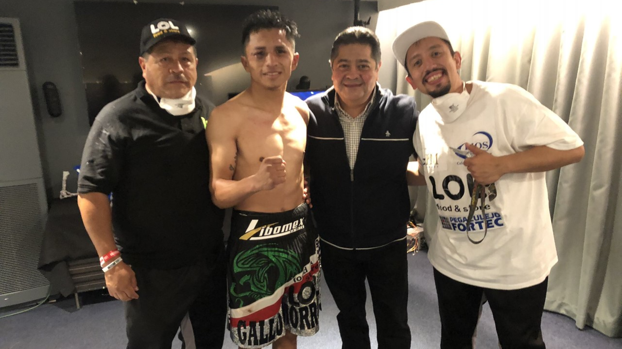 Mexicano 'Bronco' Lara protagoniza primera sorpresa del año - ESPN