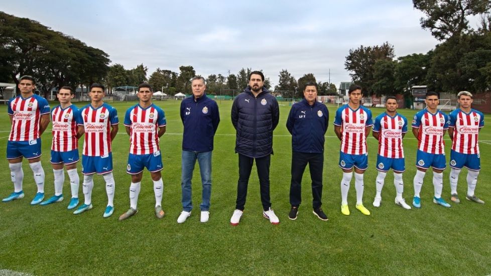 ¿Qué sucedió con los refuerzos que dieron forma a las Súper Chivas 2.0 ...