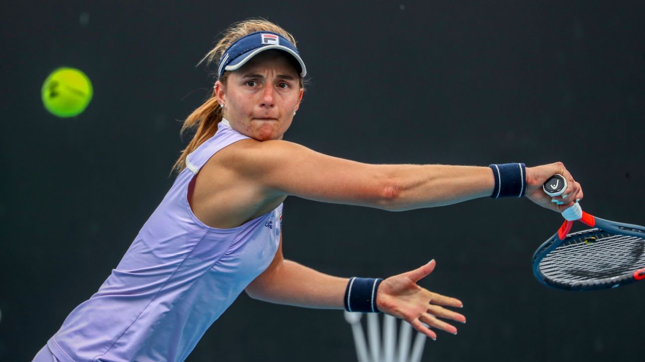Nadia Podoroska, a octavos con su primera victoria sobre Alexandrova - ESPN