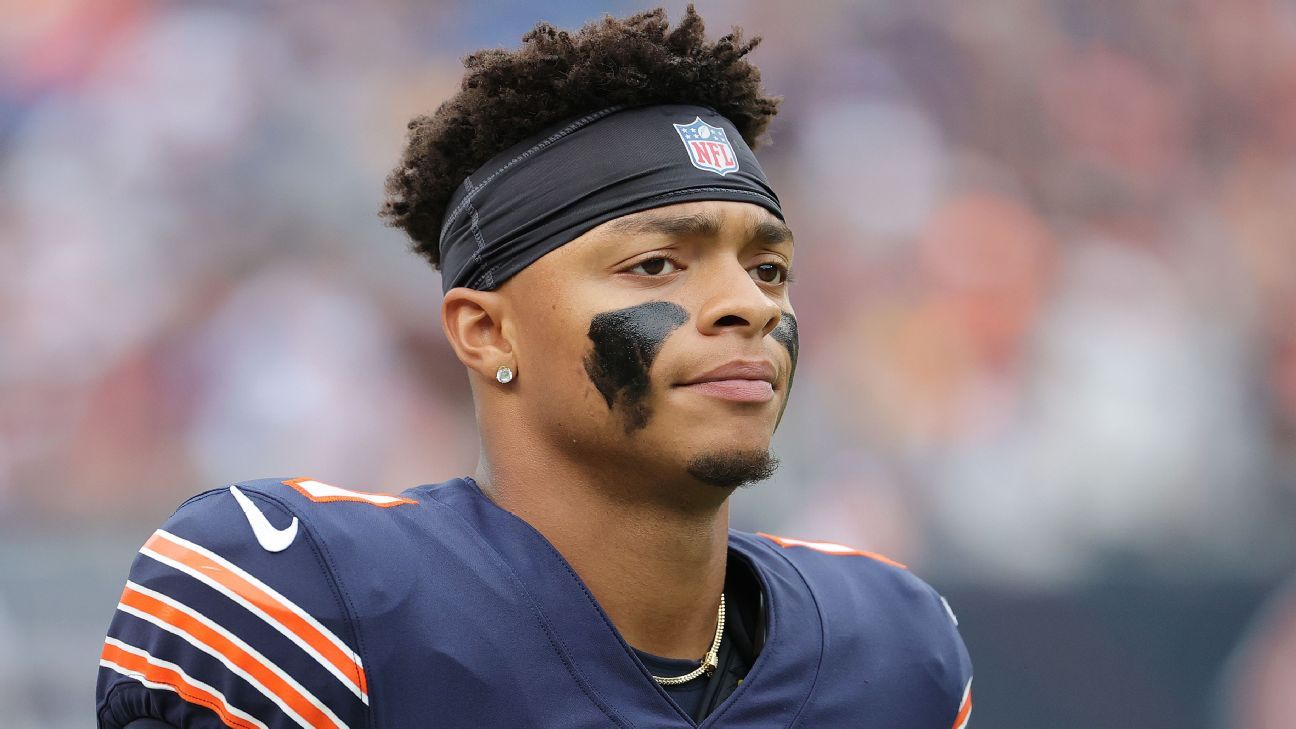 Justin Fields is QB1 for the Bears? Let's celebrate! Nah, let's watch ...
