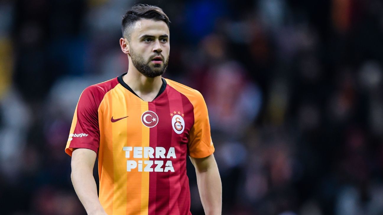 Former Galatasaray, Turkey defender Ahmet Calik killed in car crash - ESPN