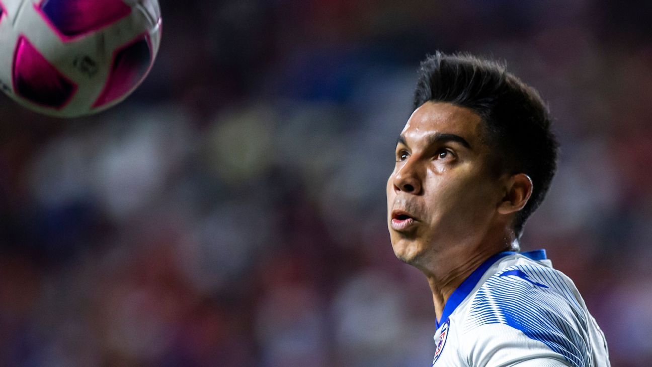 Cruz Azul hizo oficial la baja de Pol Fernández; el fichaje de Iván ...