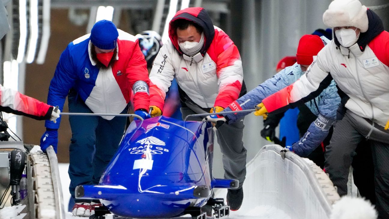 Winter Olympics 2022 - The crash-filled Curve 13 is proving unlucky for ...