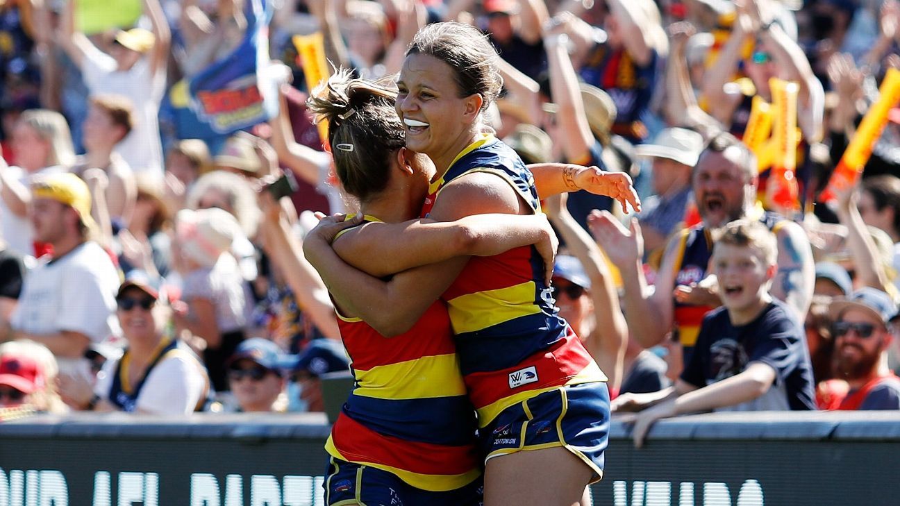 Adelaide Crows beat Melbourne Demons for record third AFLW flag - ESPN