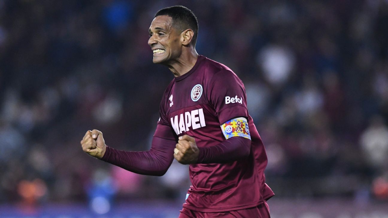 José Sand renovó contrato con Lanús hasta diciembre de 2023 - ESPN