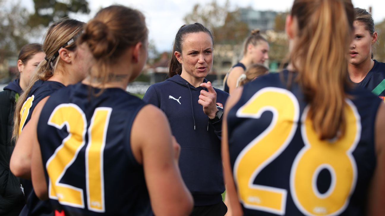 Daisy Pearce: AFLW talks remain at a standstill - ESPN