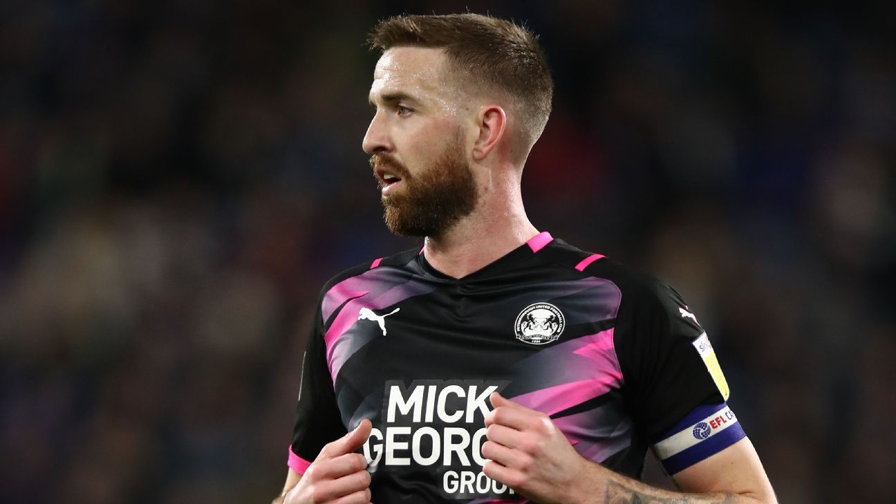 Perth Glory sign former Millwall and Bolton Wanderers defender Mark ...