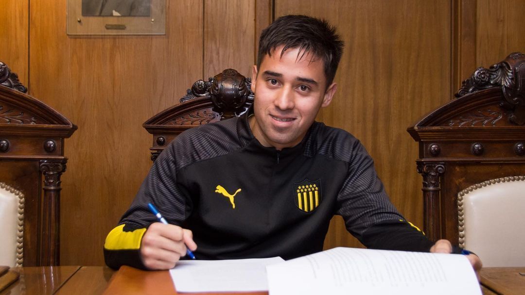 Óscar Cruz firmó contrato con Peñarol hasta el 2025 - ESPN