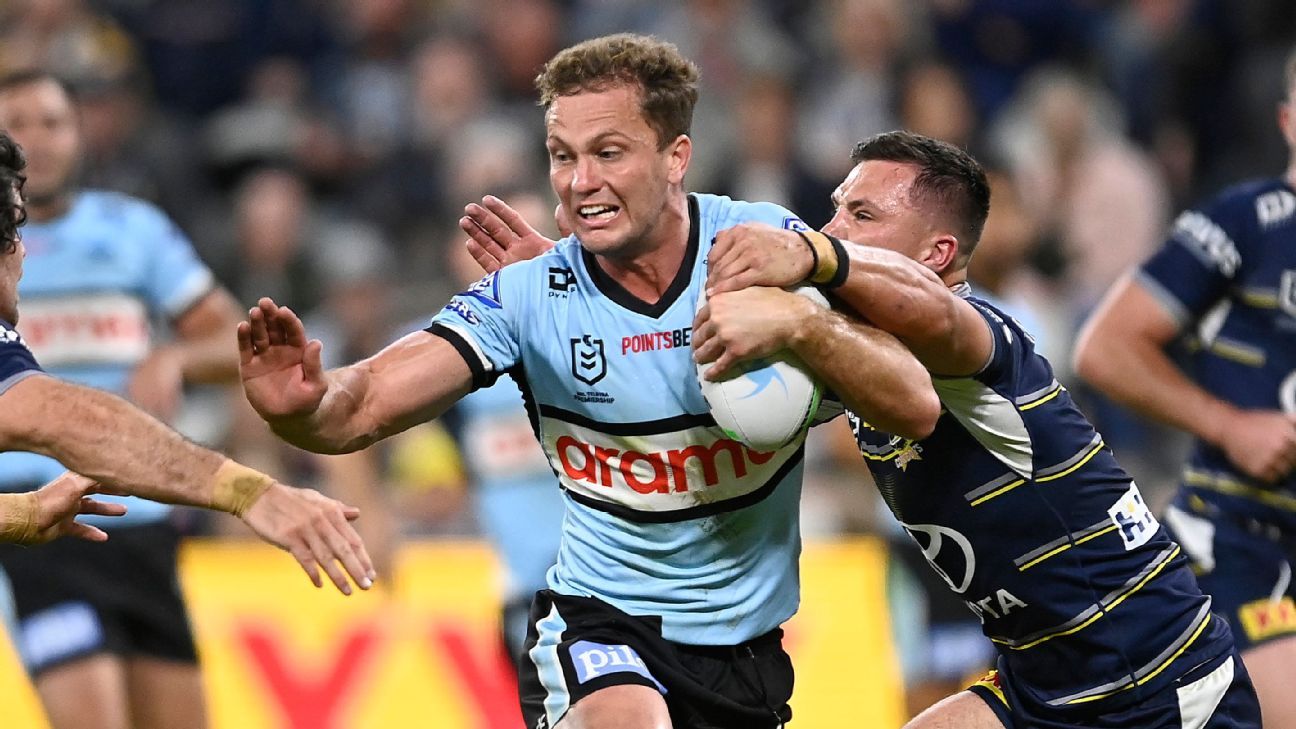 Sharks slay undermanned Cowboys, jump into third - ESPN