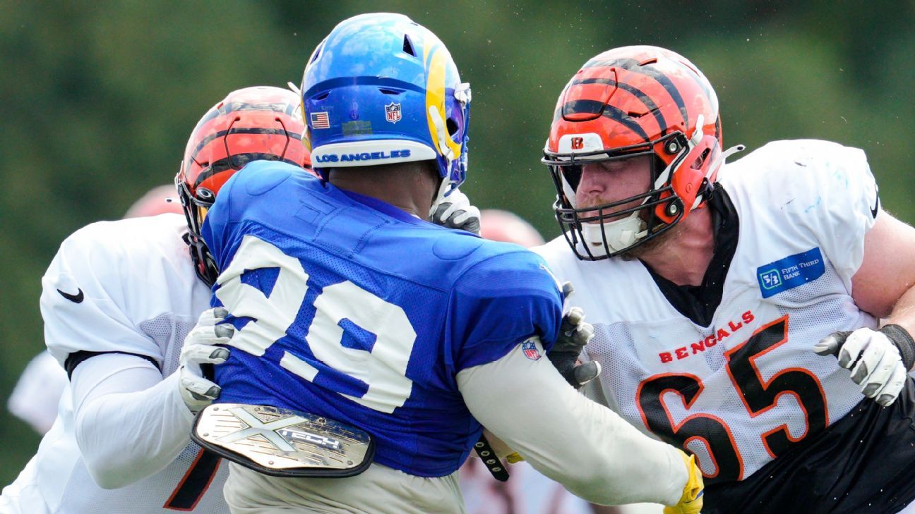 Aaron Donald, de los Rams, usa casco de los Bengals para golpear a ...