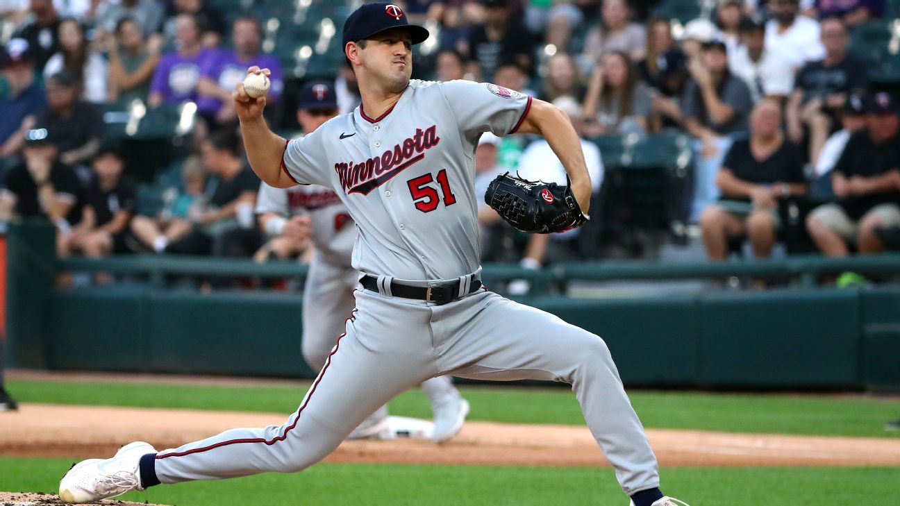 Minnesota Twins' Tyler Mahle lands on IL due to shoulder ailment - ESPN