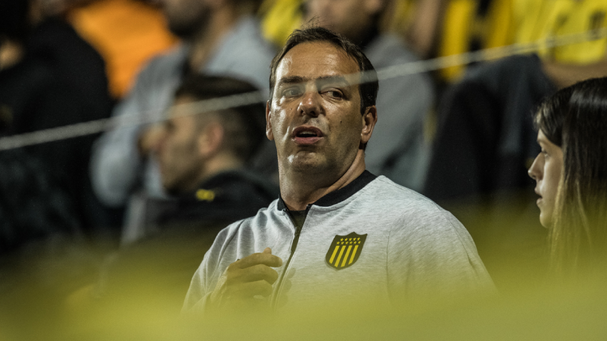 La CONMEBOL sancionó a Peñarol y a Ignacio Ruglio por los incidentes en ...