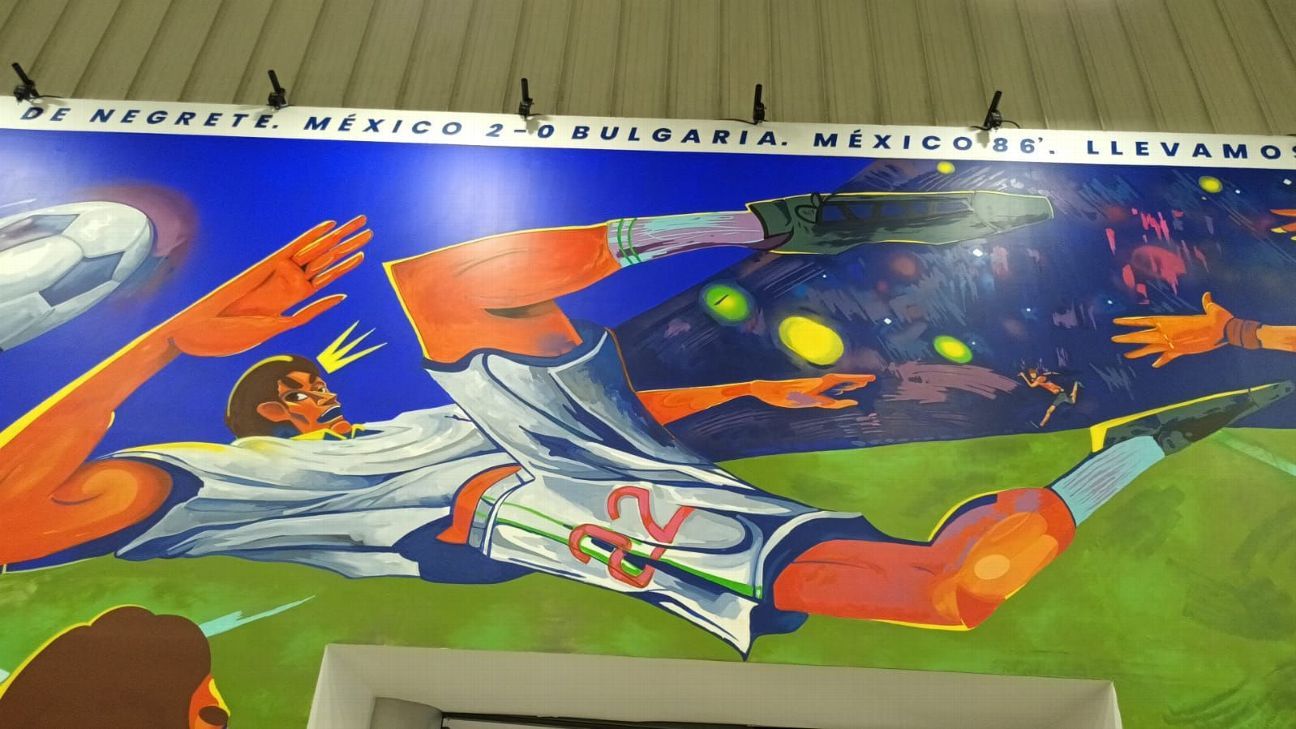 Mural conmemora el gol de Manuel Negrete en el Mundial de México 1986 ...