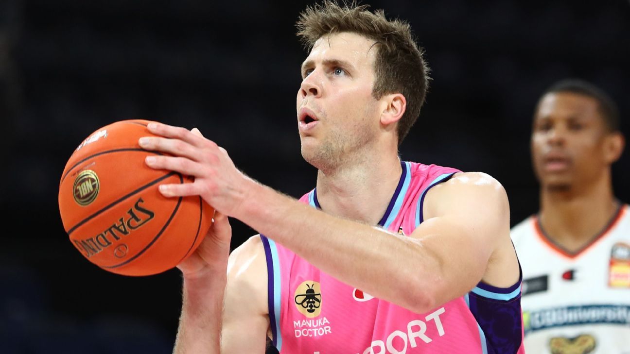 NBL Tom Abercrombie Breakers veteran to finally make NBL23 debut - ESPN