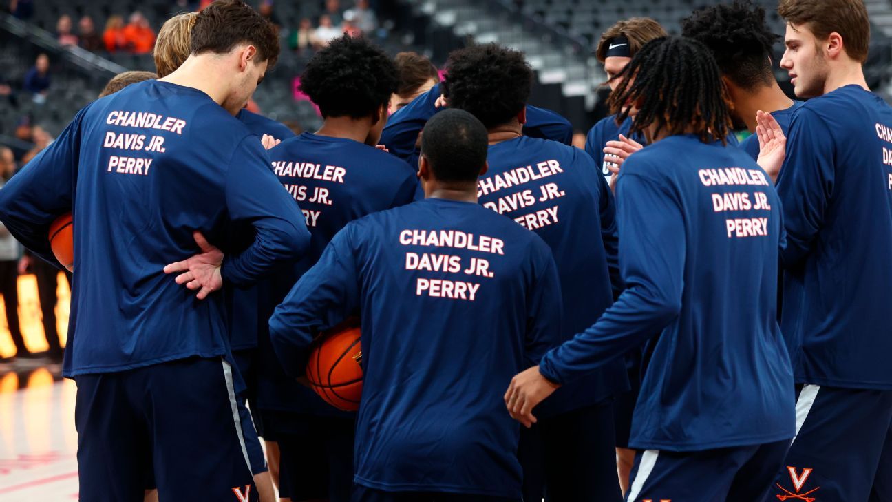 Virginia men's basketball team returns to court, honors victims - ESPN
