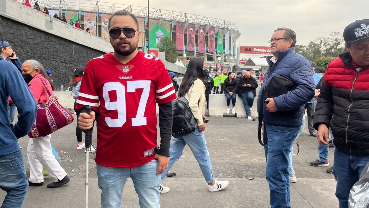 Adrián Padilla, el aficionado invidente de los 49ers que asistió a ...
