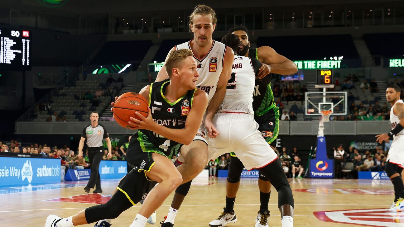 Illawarra Hawks humbled by 39-point South East Melbourne Phoenix NBL ...