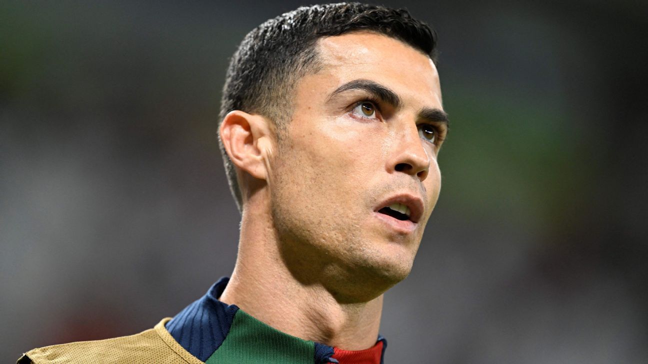 Cristiano Ronaldo Assina Com Clube Da Arábia Saudita Após Deixar O