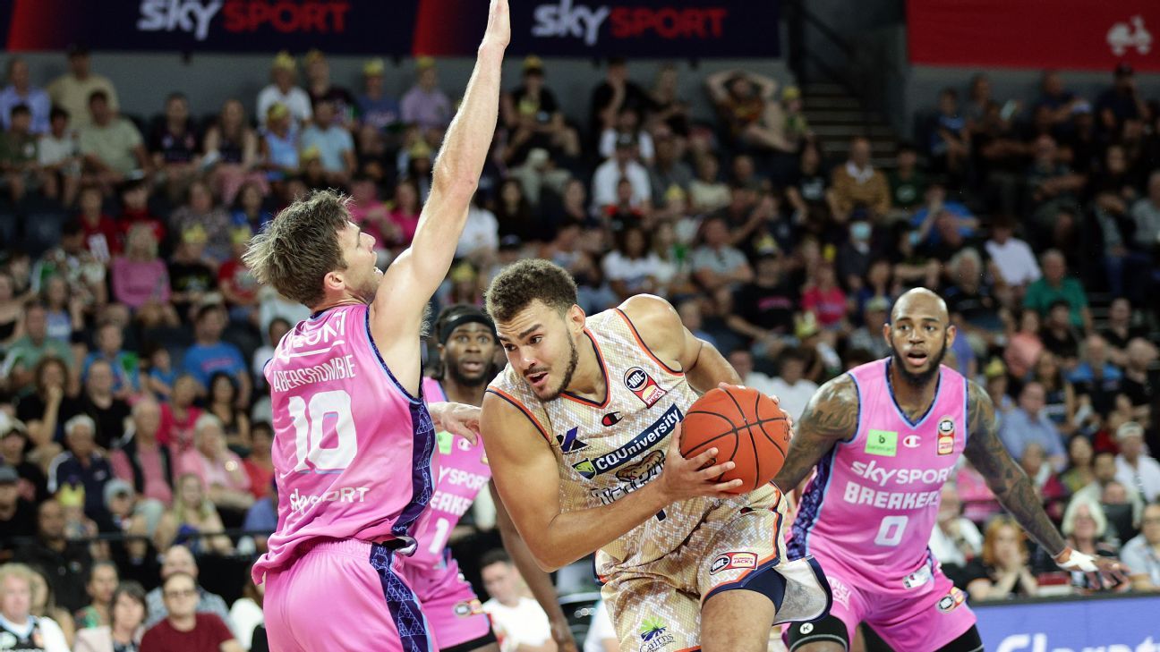 Taipans nab crucial NBL win over Breakers - ESPN