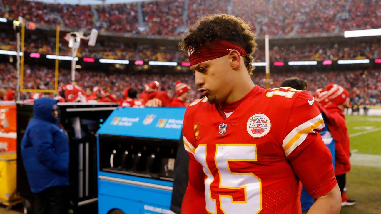 Patrick Mahomes tiene un esguince de tobillo - ESPN