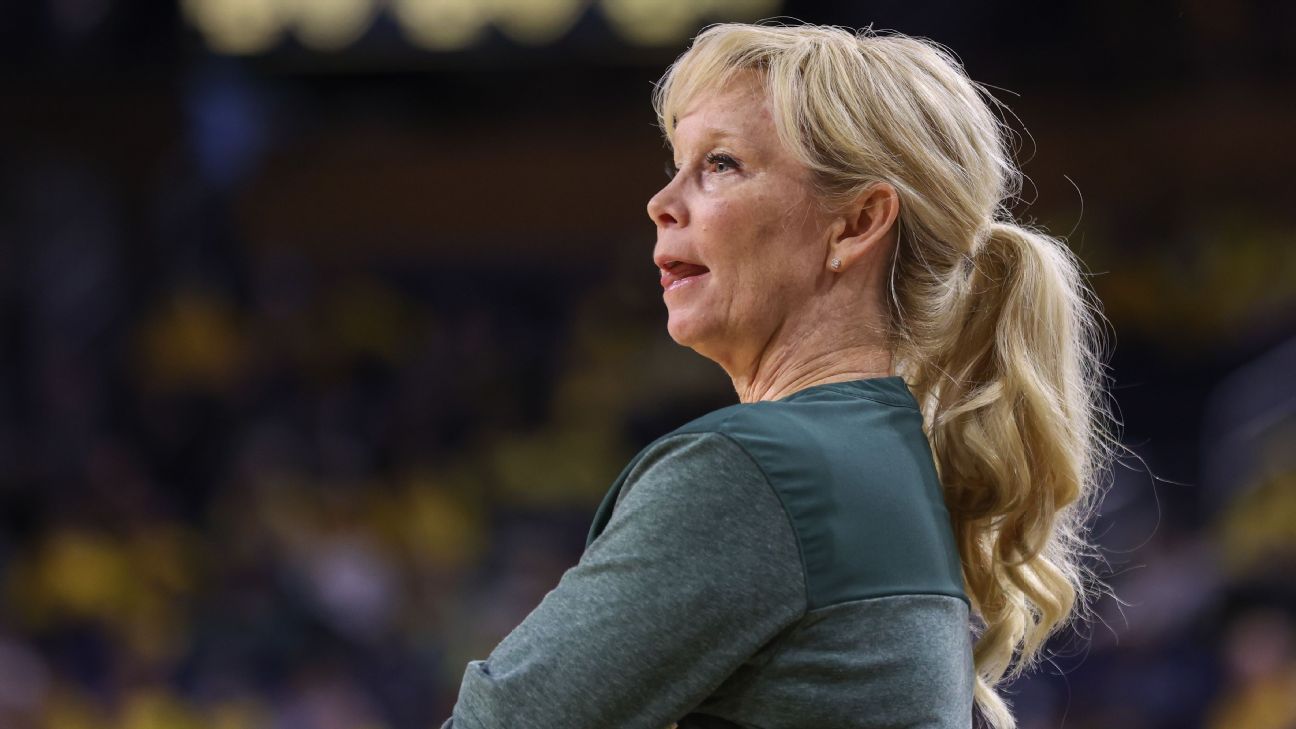 Suzy Merchant steps down as Michigan State women's hoops coach - ESPN