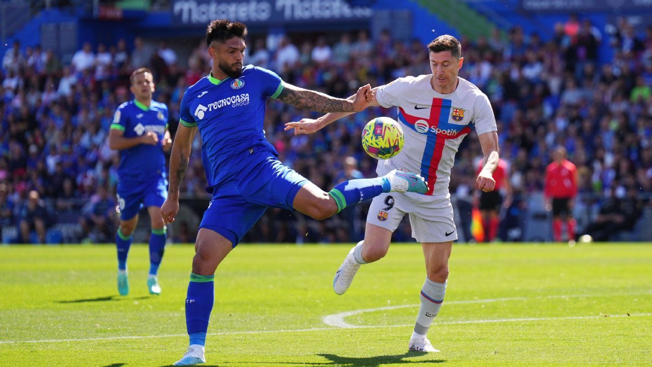 El internacional paraguayo Omar Alderete oficializado en Sunderland - ESPN