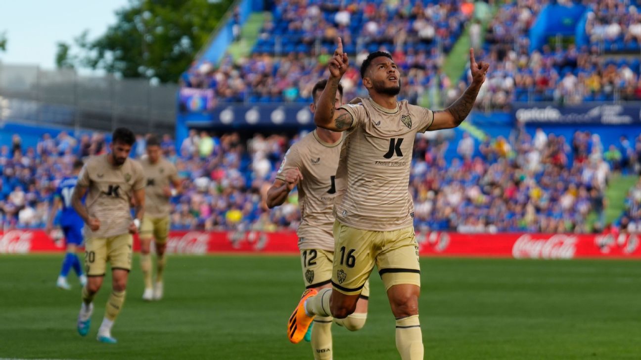 Luis Suárez brilló con un doblete para la victoria de Almería - ESPN